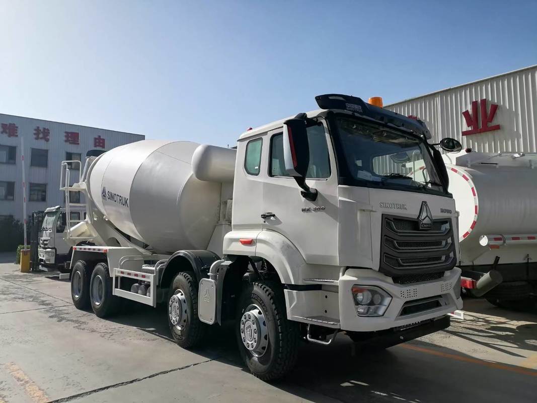 HOWO NX 6×4 Concrete Mixer Truck with 371 HP Engine 300 L Fuel Tank and ...